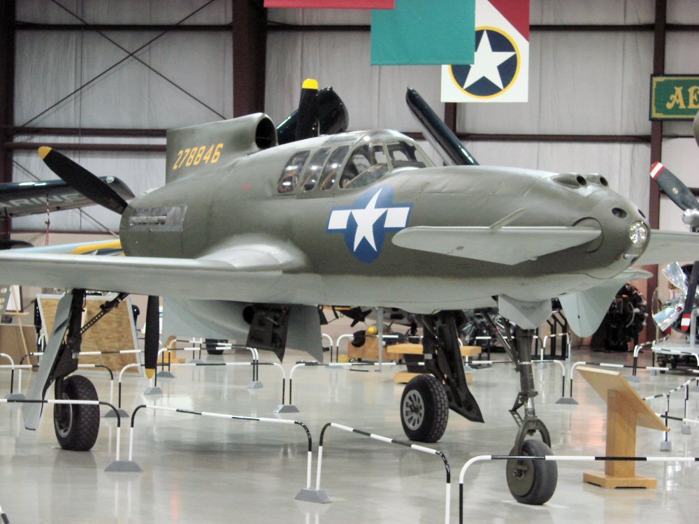 Aero Chifladuras y variantes: XP-55 Ascender ........